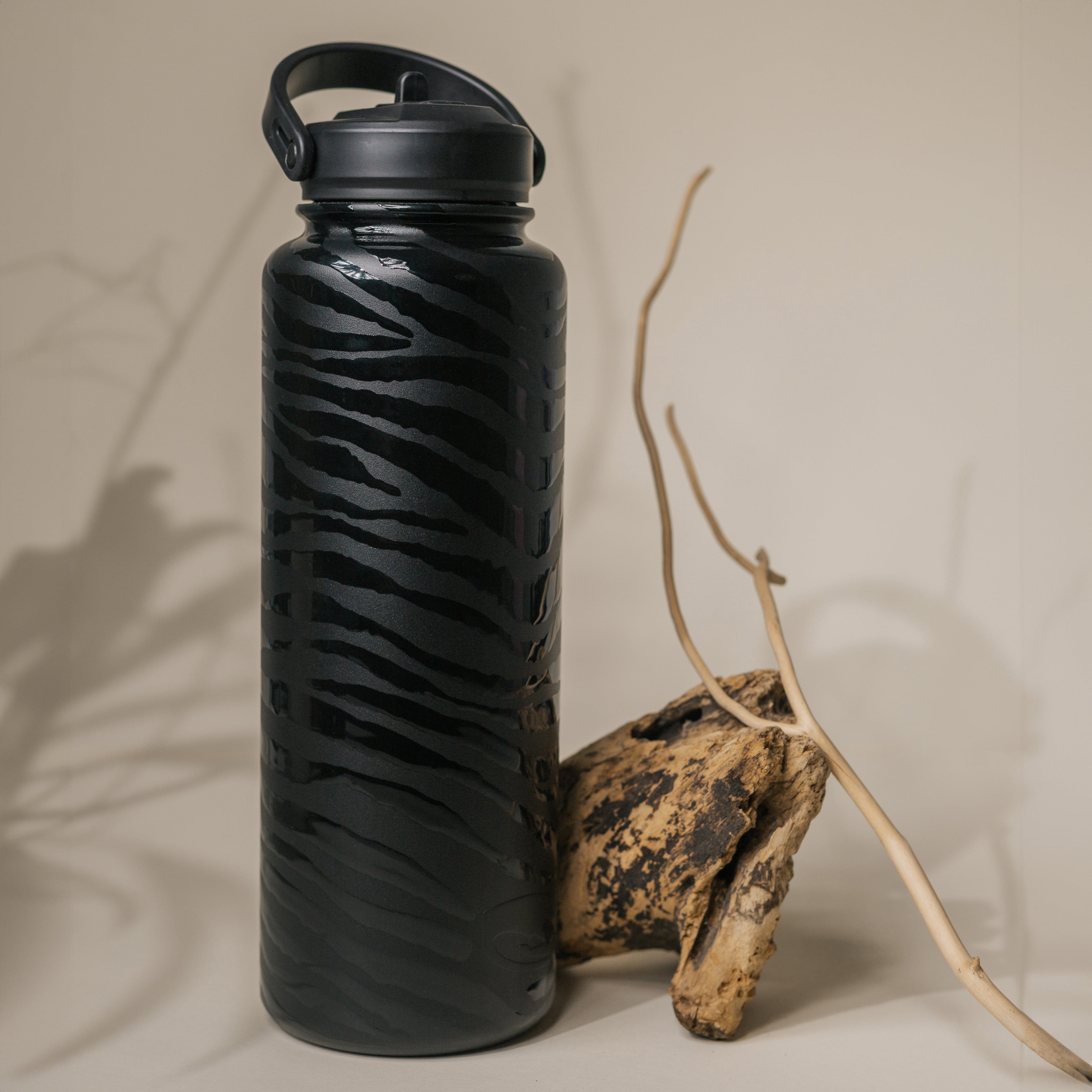 Lizzard Printed Flask 1200Ml – lizzardsa